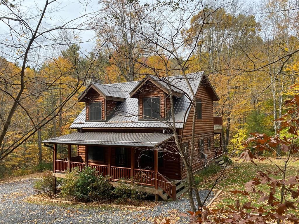 West Jefferson - Nikki Rezvani | KW High Country | Boone, NC Real Estate