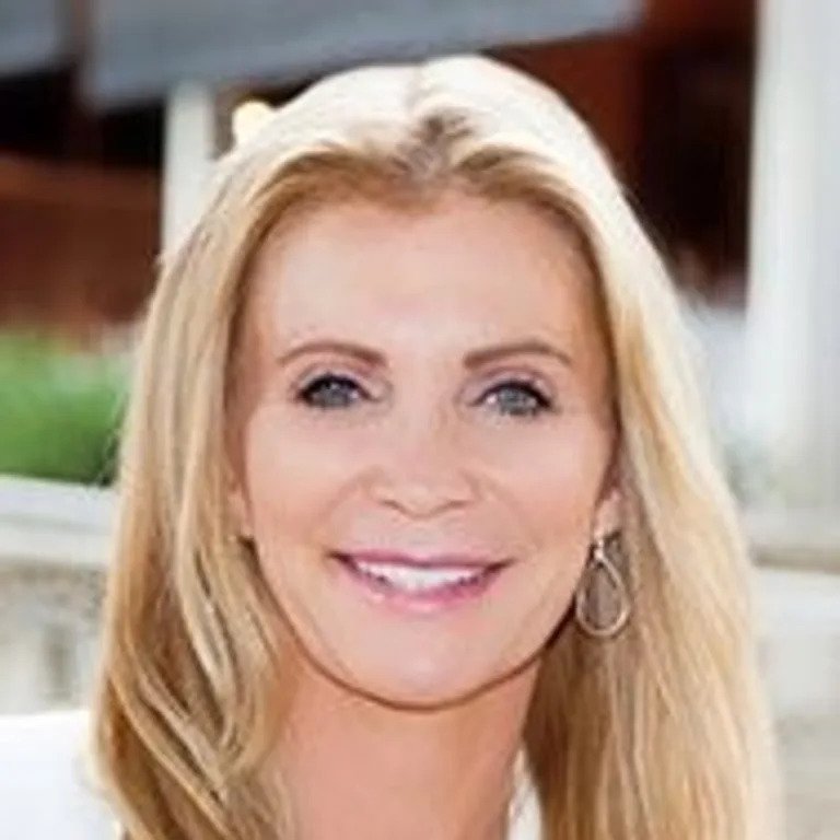 Shannon Donahoo - Blackstream International Real Estate