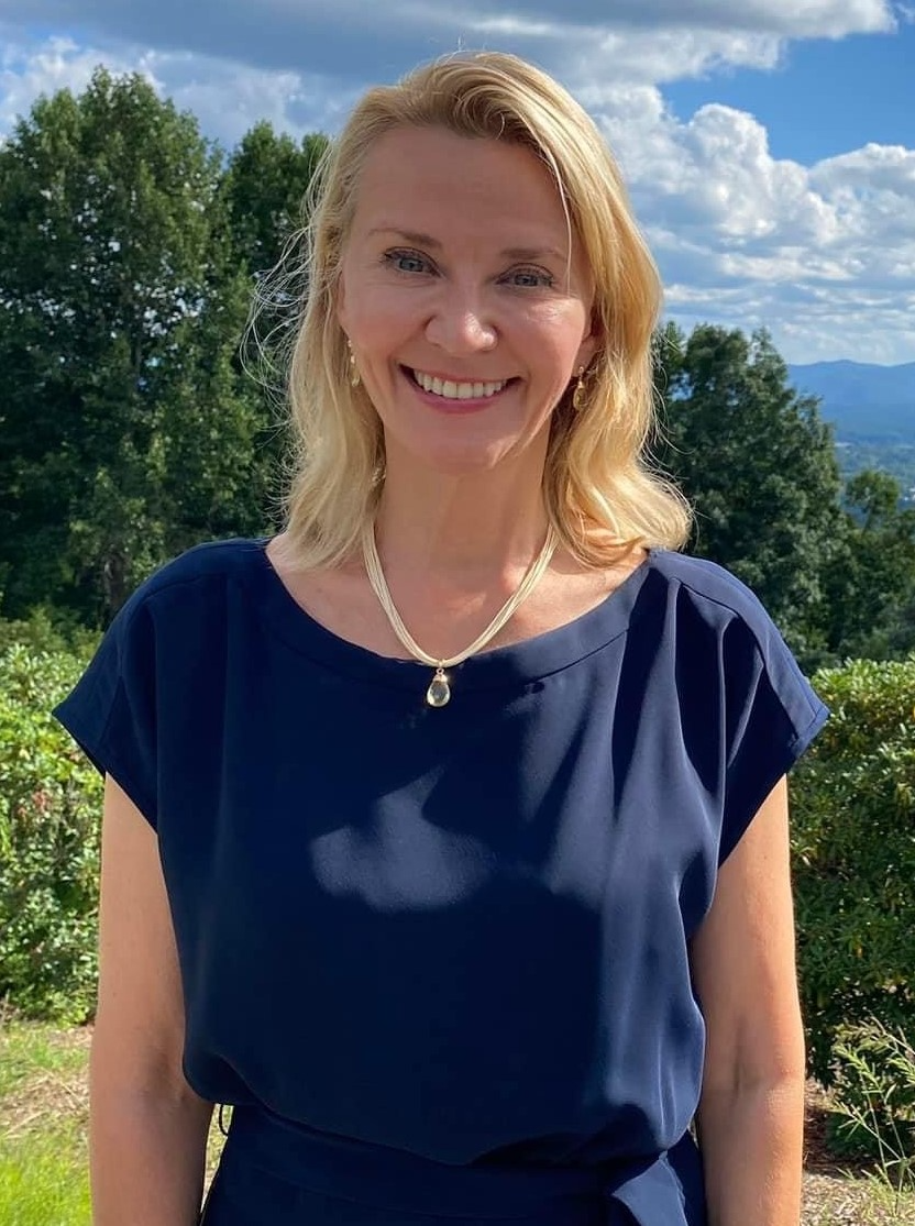 Kim Striker - Blackstream International Real Estate