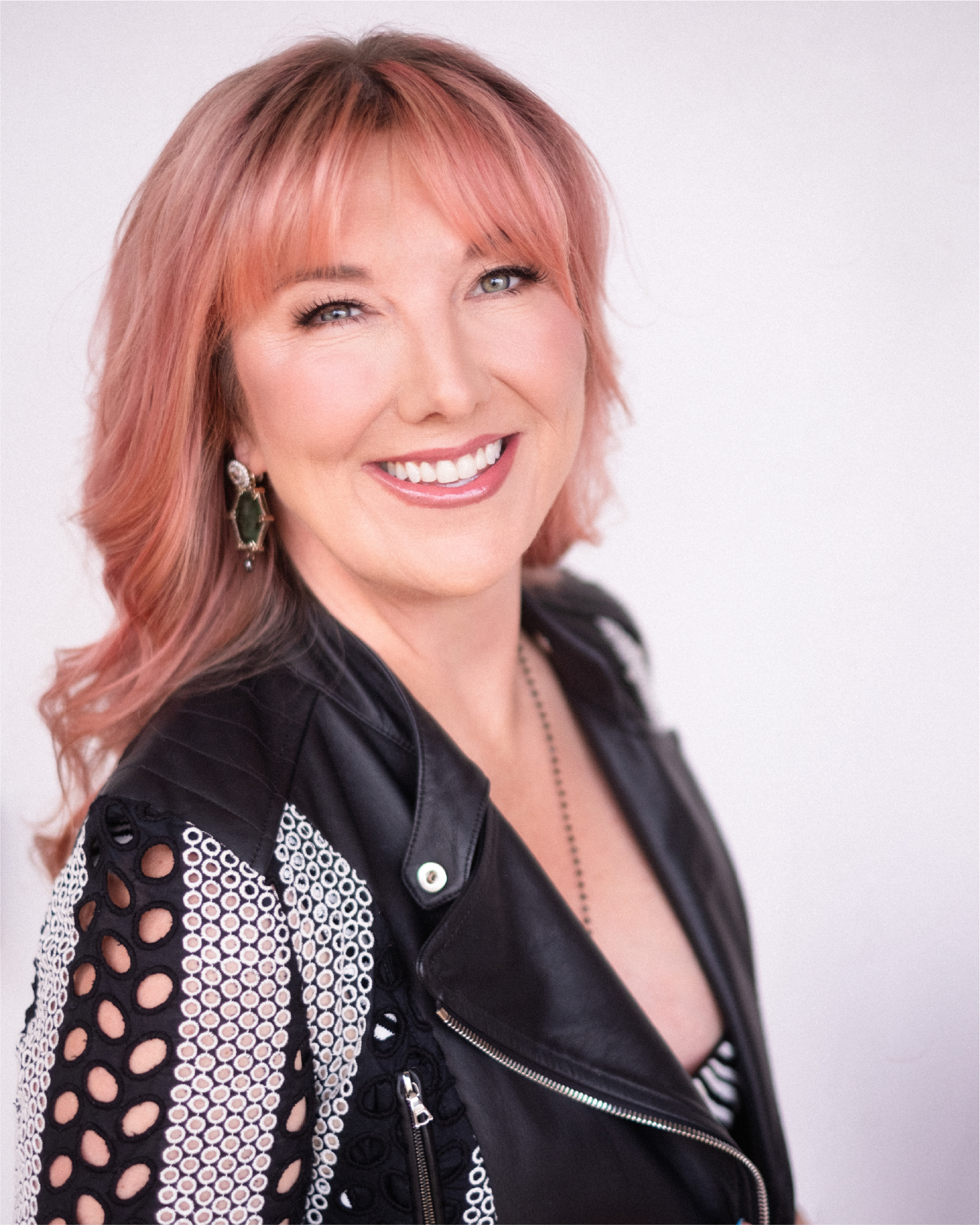 Pamela Foster - Blackstream International Real Estate