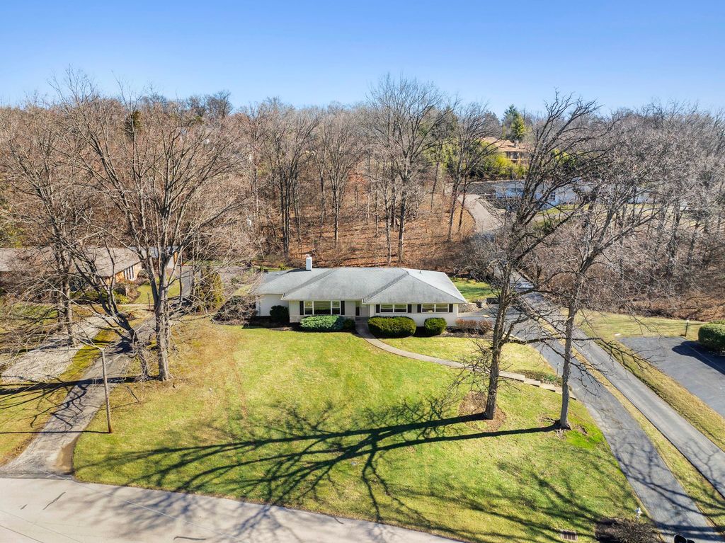 7380 Aracoma Forest Drive, Amberley Village | Oyler Hines