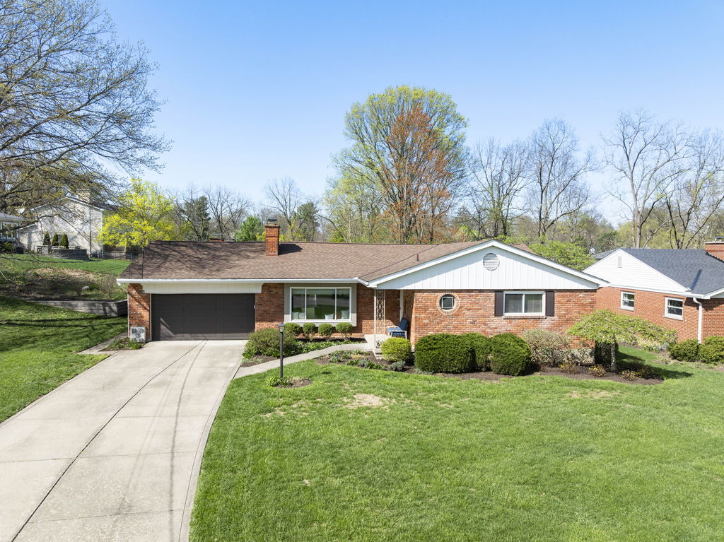 6510 Apache Circle, Madeira | Oyler Hines
