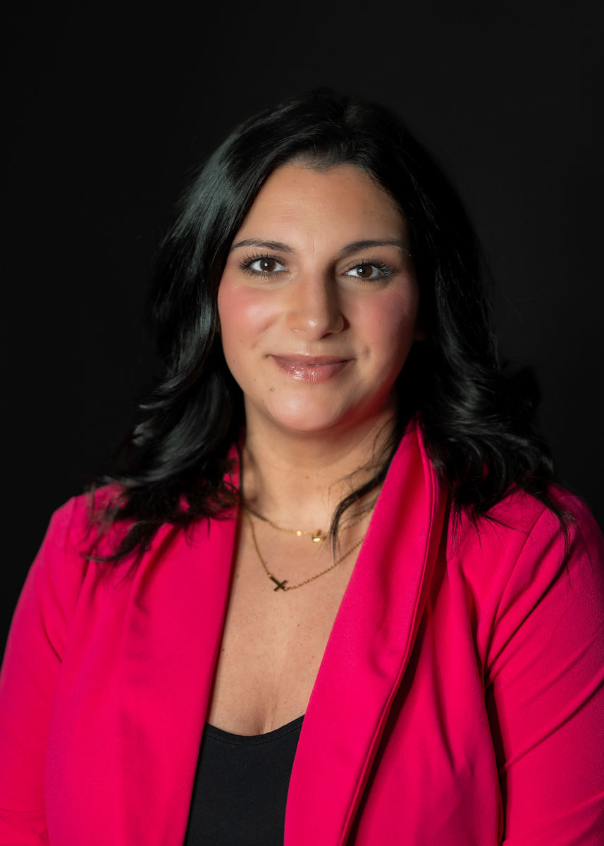 Elena Mercedes Real Estate Agent | Every Door Real Estate