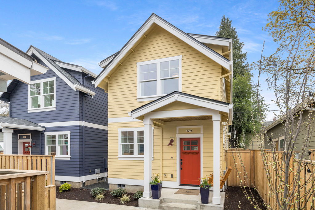 4208 N MISSOURI AVE - Hatch Homes