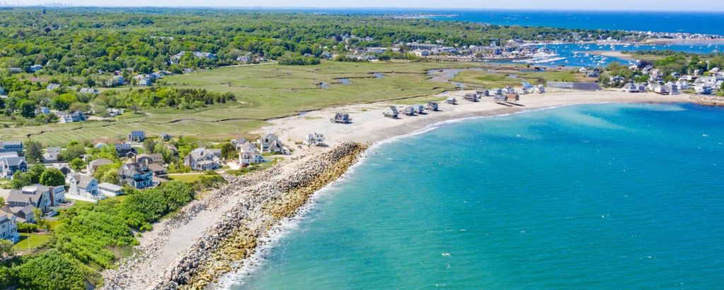 Best Beaches on the South Shore: Ultimate Guide to fun in the sun